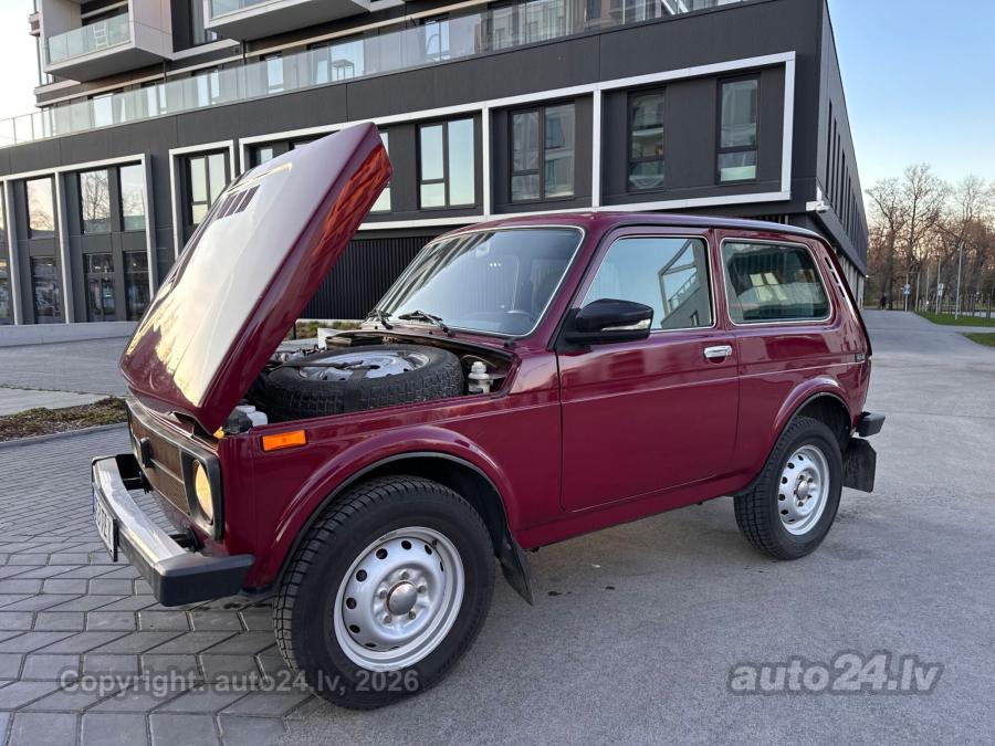 Sarkans Lada Niva 2005 Tallina, ar dzinēja tilpumu 1.70 L un nobraukumu 60 tūkst. km par 3599 €, foto 17 vietnē AUTOMOTO.COM.LV
