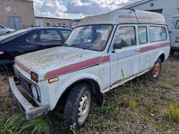 Белый Лада Niva 1990 в Вилкавишкис, объемом двигателя 0.00 л и пробегом 100 тыс. км за 999 €, фото 3 на AUTOMOTO.COM.LV
