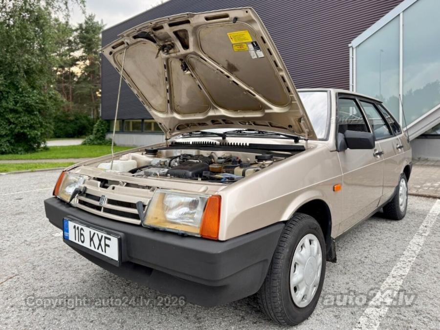 Smilšu krāsa Lada Samara 1998 Tallina, ar dzinēja tilpumu 1.50 L un nobraukumu 101 tūkst. km par 6900 €, foto 8 vietnē AUTOMOTO.COM.LV