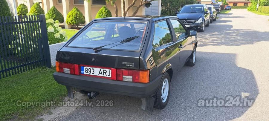 Черный Лада Samara 2002 в Таллин, объемом двигателя 1.50 л и пробегом 110 тыс. км за 3200 €, фото 3 на AUTOMOTO.COM.LV