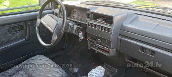 Melns Lada Samara 2002 Tallina, ar dzinēja tilpumu 1.50 L un nobraukumu 110 tūkst. km par 3200 €, foto 4 vietnē AUTOMOTO.COM.LV