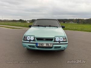 Green Lada Samara 1998 in Tallinn, with an engine capacity of 1.50 L and mileage of 97 thousand km for 2700 €, photo 3 on AUTOMOTO.COM.LV