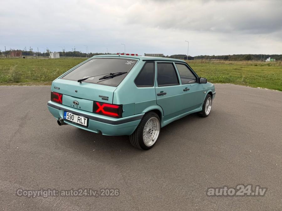 Green Lada Samara 1998 in Tallinn, with an engine capacity of 1.50 L and mileage of 97 thousand km for 2700 €, photo 8 on AUTOMOTO.COM.LV