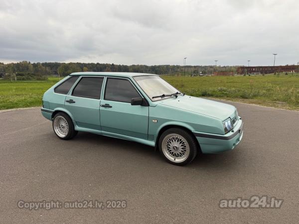 Lada Samara 1998 Tallina vietnē Zaļš Lada Samara 1998 Tallina, ar dzinēja tilpumu 1.50 L un nobraukumu 97 tūkst. km par 2700 €, foto 11 vietnē AUTOMOTO.COM.LV