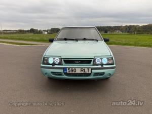 Green Lada Samara 1998 in Tallinn, with an engine capacity of 1.50 L and mileage of 97 thousand km for 2700 €, photo 14 on AUTOMOTO.COM.LV