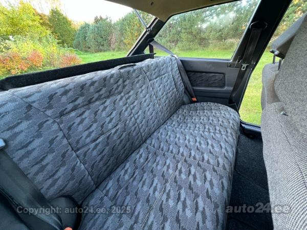 Grey Lada Samara 2002 in Tallinn, with an engine capacity of 1.50 L and mileage of 10 thousand km for 9990 €, photo 11 on AUTOMOTO.COM.LV