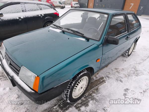 Lada Samara 2001 Tallina, ar dzinēja tilpumu 1.50 L un nobraukumu 36 tūkst. km par 1800 €, foto 1 vietnē AUTOMOTO.COM.LV