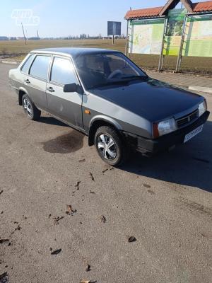 Lada Samara 1993 in Jurbarkas, with an engine capacity of 1.50 L and mileage of 34 thousand km for 700 €, photo 6 on AUTOMOTO.COM.LV