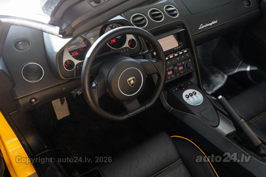 Yellow Lamborghini Gallardo 2006 in Tallinn, with an engine capacity of 5.00 L and mileage of 62 thousand km for 105900 €, photo 14 on AUTOMOTO.COM.LV