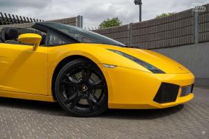 Dzeltens Lamborghini Gallardo 2007 Marijampole, ar dzinēja tilpumu 5.00 L un nobraukumu 101 tūkst. km par 79450 €, foto 2 vietnē AUTOMOTO.COM.LV