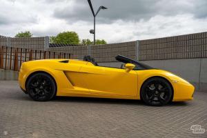 Dzeltens Lamborghini Gallardo 2007 Marijampole, ar dzinēja tilpumu 5.00 L un nobraukumu 101 tūkst. km par 79450 €, foto 12 vietnē AUTOMOTO.COM.LV