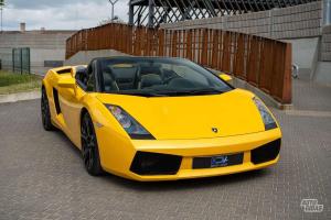 Dzeltens Lamborghini Gallardo 2007 Kauņa, ar dzinēja tilpumu 5.00 L un nobraukumu 101 tūkst. km par 79450 €, foto 4 vietnē AUTOMOTO.COM.LV