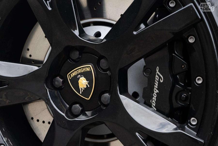 Dzeltens Lamborghini Gallardo 2007 Kauņa, ar dzinēja tilpumu 5.00 L un nobraukumu 101 tūkst. km par 79450 €, foto 14 vietnē AUTOMOTO.COM.LV