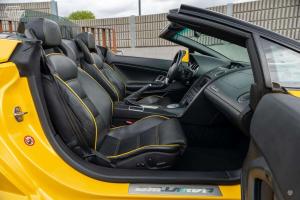 Dzeltens Lamborghini Gallardo 2007 Kauņa, ar dzinēja tilpumu 5.00 L un nobraukumu 101 tūkst. km par 79450 €, foto 31 vietnē AUTOMOTO.COM.LV