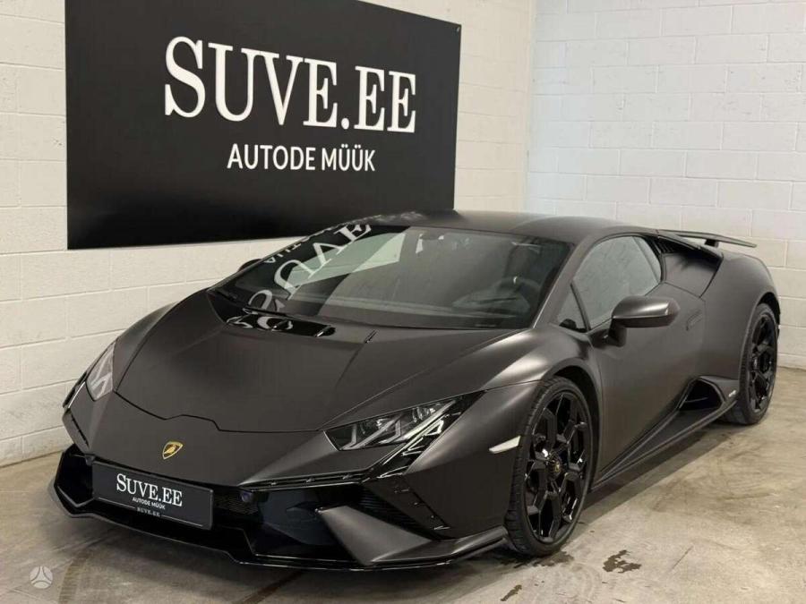 Black Lamborghini Huracan 2024 in Tallinn, with an engine capacity of 5.20 L and mileage of 4 thousand km for 324995 €, photo 1 on AUTOMOTO.COM.LV