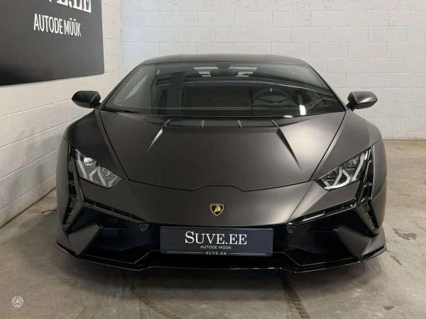 Ламборджини Хуракан 2024 в Таллин на AUTOMOTO.COM.LV Черный Ламборджини Хуракан 2024 в Таллин, объемом двигателя 5.20 л и пробегом 4 тыс. км за 324995 €, фото 7 на AUTOMOTO.COM.LV