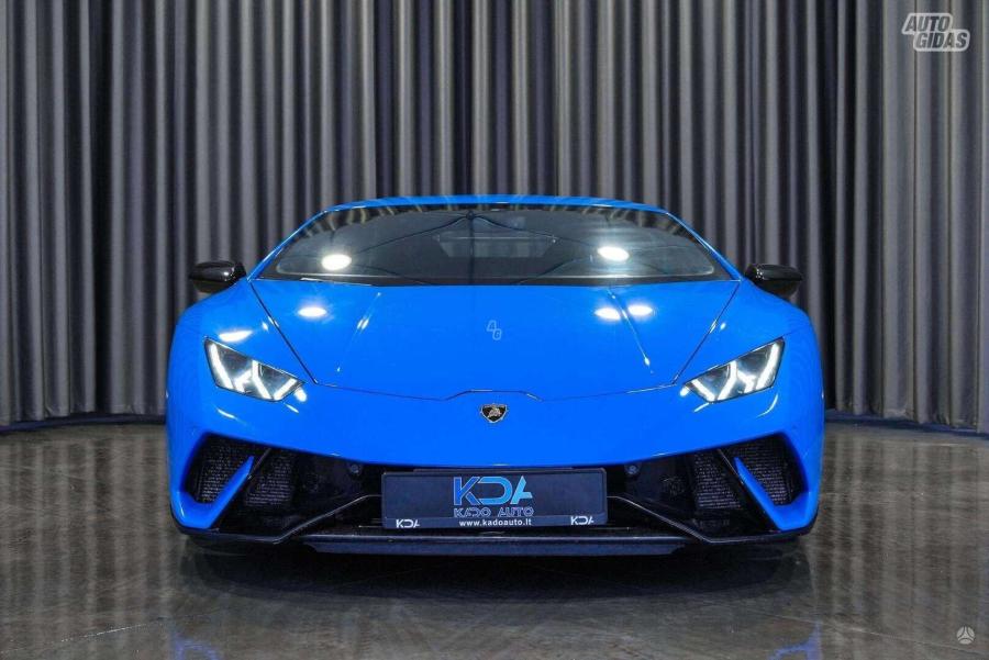 Zils Lamborghini Huracan 2018 Kauņa, ar dzinēja tilpumu 5.20 L un nobraukumu 124 tūkst. km par 209950 €, foto 4 vietnē AUTOMOTO.COM.LV