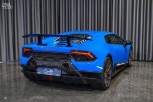 Zils Lamborghini Huracan 2018 Kauņa, ar dzinēja tilpumu 5.20 L un nobraukumu 124 tūkst. km par 209950 €, foto 14 vietnē AUTOMOTO.COM.LV