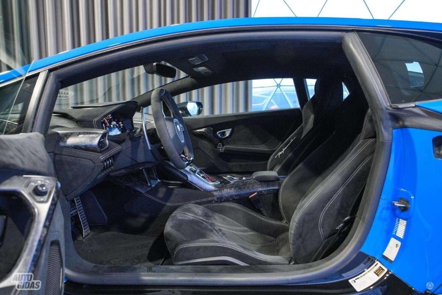 Zils Lamborghini Huracan 2018 Kauņa, ar dzinēja tilpumu 5.20 L un nobraukumu 124 tūkst. km par 209950 €, foto 20 vietnē AUTOMOTO.COM.LV