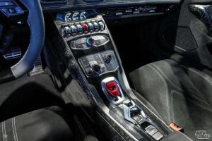 Zils Lamborghini Huracan 2018 Kauņa, ar dzinēja tilpumu 5.20 L un nobraukumu 124 tūkst. km par 209950 €, foto 31 vietnē AUTOMOTO.COM.LV