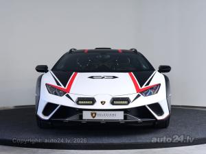 White Lamborghini Huracan 2026 in Tallinn, with an engine capacity of 5.20 L and mileage of 998 thousand km for 310348 €, photo 4 on AUTOMOTO.COM.LV