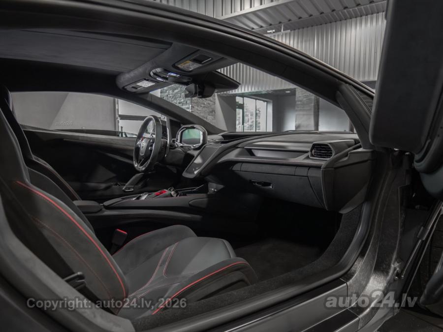 Pelēks Lamborghini Revuelto 2024 Tallina, ar dzinēja tilpumu 6.50 L un nobraukumu 1 tūkst. km par 682000 €, foto 14 vietnē AUTOMOTO.COM.LV