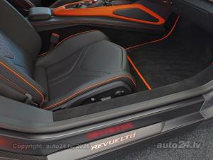 Orange Lamborghini Revuelto 2026 in Tallinn, with an engine capacity of 6.50 L and mileage of 0 thousand km for 657076 €, photo 14 on AUTOMOTO.COM.LV