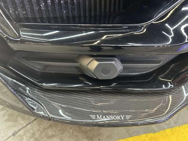 Melns Lamborghini Urus 2021 Klaipėda, ar dzinēja tilpumu 4.00 L un nobraukumu 41 tūkst. km par 225000 €, foto 7 vietnē AUTOMOTO.COM.LV