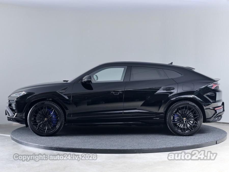 Black Lamborghini Urus 2026 in Tallinn, with an engine capacity of 4.00 L and mileage of 4 thousand km for 338520 €, photo 12 on AUTOMOTO.COM.LV