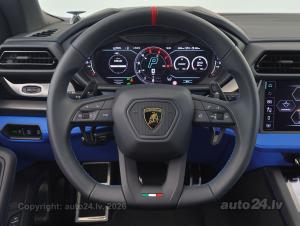 Black Lamborghini Urus 2026 in Tallinn, with an engine capacity of 4.00 L and mileage of 4 thousand km for 338520 €, photo 15 on AUTOMOTO.COM.LV