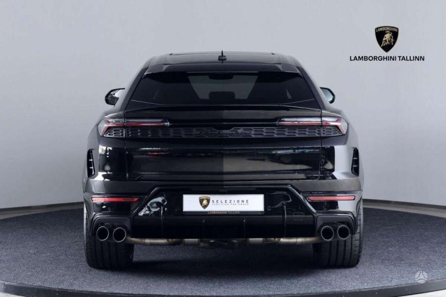 Melns Lamborghini Urus 2026 Tallina, ar dzinēja tilpumu 4.00 L un nobraukumu 4 tūkst. km par 329000 €, foto 5 vietnē AUTOMOTO.COM.LV