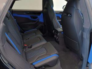 Melns Lamborghini Urus 2026 Tallina, ar dzinēja tilpumu 4.00 L un nobraukumu 4 tūkst. km par 329000 €, foto 13 vietnē AUTOMOTO.COM.LV