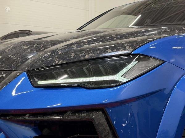 Zils Lamborghini Urus 2019 Viļņa, ar dzinēja tilpumu 4.00 L un nobraukumu 121 tūkst. km par 225000 €, foto 9 vietnē AUTOMOTO.COM.LV