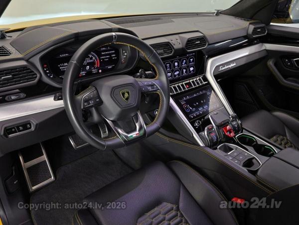 Lamborghini Urus 2020 in Tallinn, with an engine capacity of 4.00 L and mileage of 36 thousand km for 239000 €, photo 6 on AUTOMOTO.COM.LV