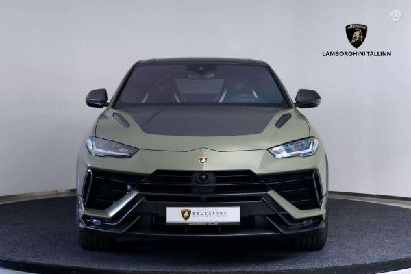 Zaļš Lamborghini Urus 2024 Tallina, ar dzinēja tilpumu 4.00 L un nobraukumu 39 tūkst. km par 319000 €, foto 3 vietnē AUTOMOTO.COM.LV