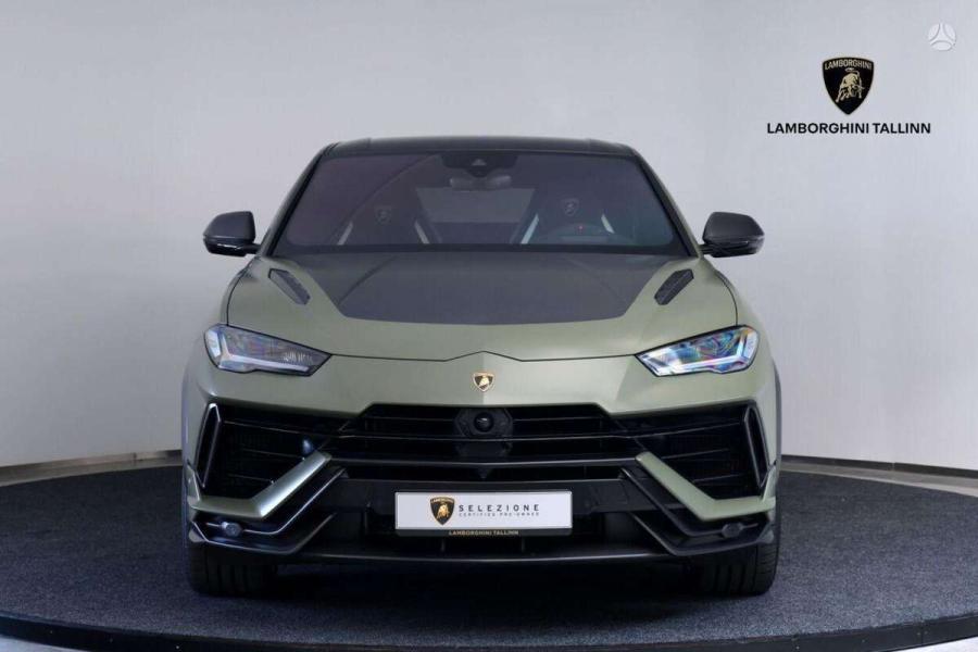 Zaļš Lamborghini Urus 2024 Tallina, ar dzinēja tilpumu 4.00 L un nobraukumu 39 tūkst. km par 319000 €, foto 4 vietnē AUTOMOTO.COM.LV