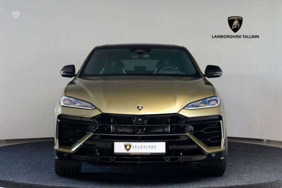 Zaļš Lamborghini Urus 2026 Tallina, ar dzinēja tilpumu 4.00 L un nobraukumu 0 tūkst. km par 366778 €, foto 4 vietnē AUTOMOTO.COM.LV