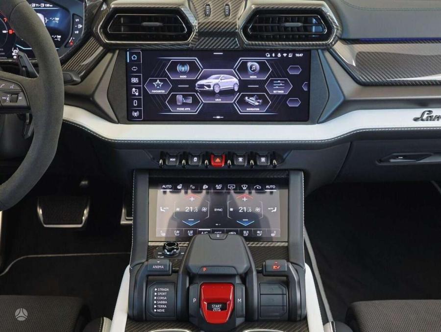Zaļš Lamborghini Urus 2026 Tallina, ar dzinēja tilpumu 4.00 L un nobraukumu 0 tūkst. km par 366778 €, foto 14 vietnē AUTOMOTO.COM.LV
