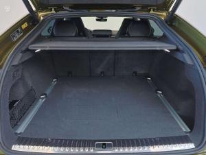 Zaļš Lamborghini Urus 2026 Tallina, ar dzinēja tilpumu 4.00 L un nobraukumu 0 tūkst. km par 366778 €, foto 21 vietnē AUTOMOTO.COM.LV