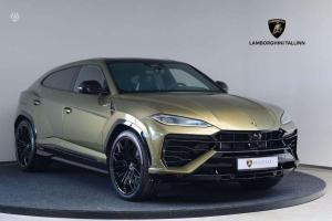 Zaļš Lamborghini Urus 2026 Tallina, ar dzinēja tilpumu 4.00 L un nobraukumu 0 tūkst. km par 366778 €, foto 23 vietnē AUTOMOTO.COM.LV