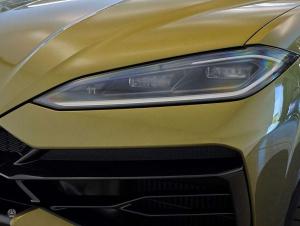 Zaļš Lamborghini Urus 2026 Tallina, ar dzinēja tilpumu 4.00 L un nobraukumu 0 tūkst. km par 366778 €, foto 24 vietnē AUTOMOTO.COM.LV
