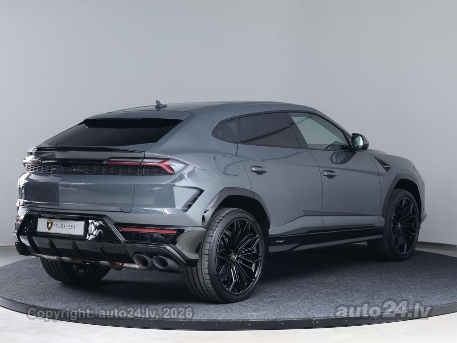 Grey Lamborghini Urus 2026 in Tallinn, with an engine capacity of 4.00 L and mileage of 0 thousand km for 345960 €, photo 3 on AUTOMOTO.COM.LV