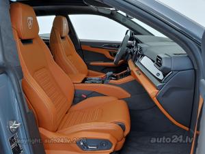 Grey Lamborghini Urus 2026 in Tallinn, with an engine capacity of 4.00 L and mileage of 0 thousand km for 345960 €, photo 13 on AUTOMOTO.COM.LV
