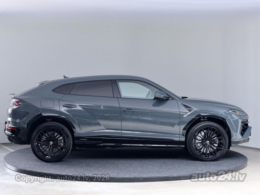 Grey Lamborghini Urus 2026 in Tallinn, with an engine capacity of 4.00 L and mileage of 0 thousand km for 345960 €, photo 20 on AUTOMOTO.COM.LV