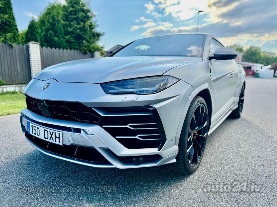 Pelēks Lamborghini Urus 2023 Tallina, ar dzinēja tilpumu 4.00 L un nobraukumu 40 tūkst. km par 247000 €, foto 1 vietnē AUTOMOTO.COM.LV