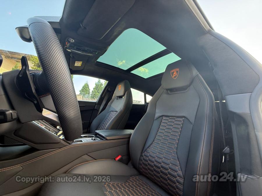 Pelēks Lamborghini Urus 2023 Tallina, ar dzinēja tilpumu 4.00 L un nobraukumu 40 tūkst. km par 247000 €, foto 10 vietnē AUTOMOTO.COM.LV