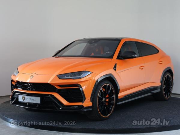 Orange Lamborghini Urus 2022 in Tallinn, with an engine capacity of 4.00 L and mileage of 43 thousand km for 249000 €, photo 1 on AUTOMOTO.COM.LV