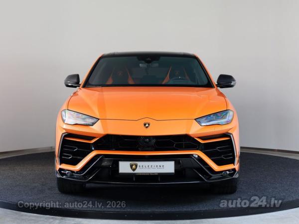 Oranžs Lamborghini Urus 2022 Tallina, ar dzinēja tilpumu 4.00 L un nobraukumu 43 tūkst. km par 249000 €, foto 3 vietnē AUTOMOTO.COM.LV