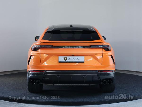 Oranžs Lamborghini Urus 2022 Tallina, ar dzinēja tilpumu 4.00 L un nobraukumu 43 tūkst. km par 249000 €, foto 4 vietnē AUTOMOTO.COM.LV