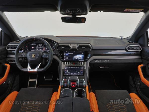 Oranžs Lamborghini Urus 2022 Tallina, ar dzinēja tilpumu 4.00 L un nobraukumu 43 tūkst. km par 249000 €, foto 5 vietnē AUTOMOTO.COM.LV